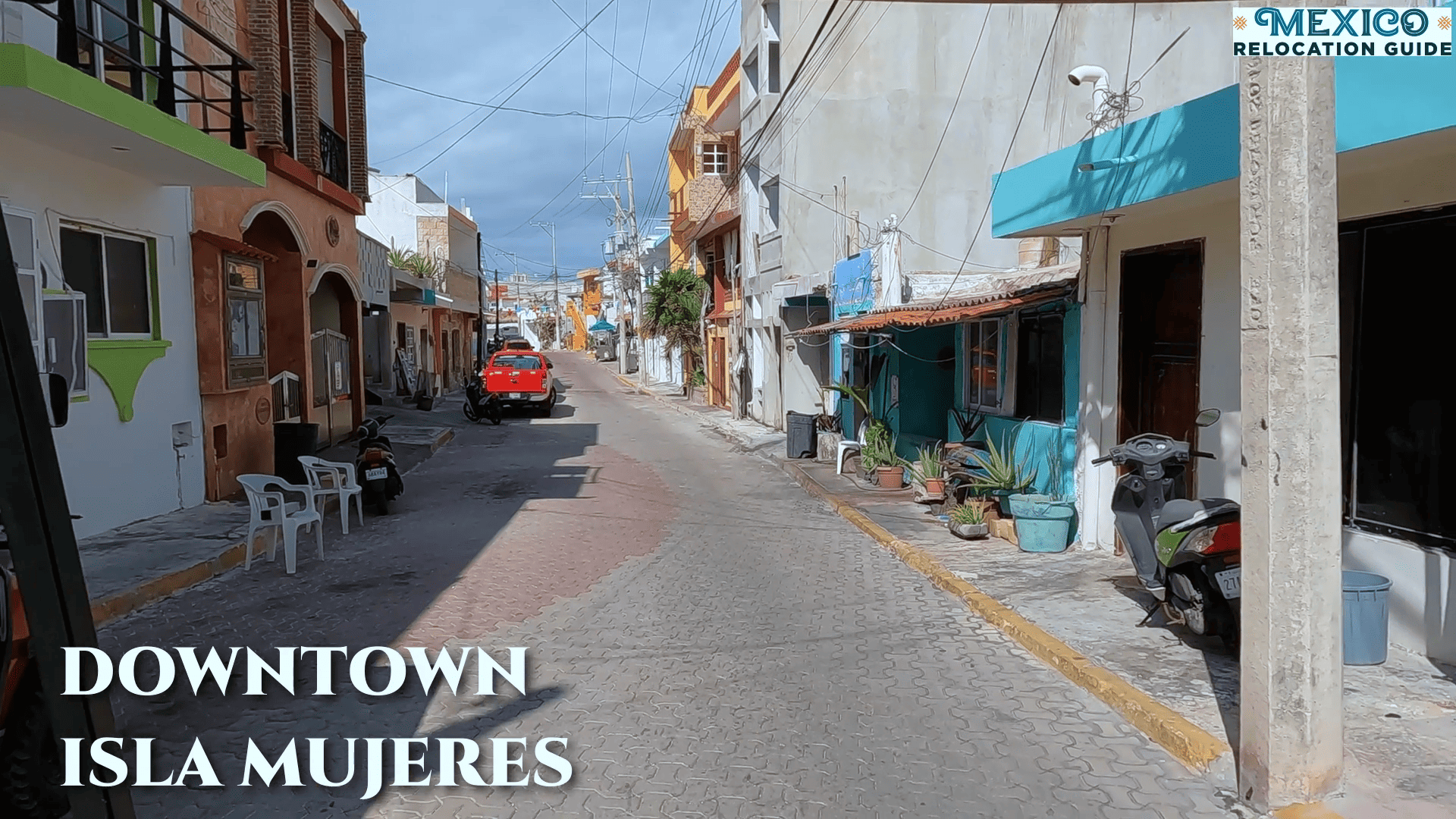 Living in Isla Mujeres- FULL GUIDE - Mexico Relocation Guide